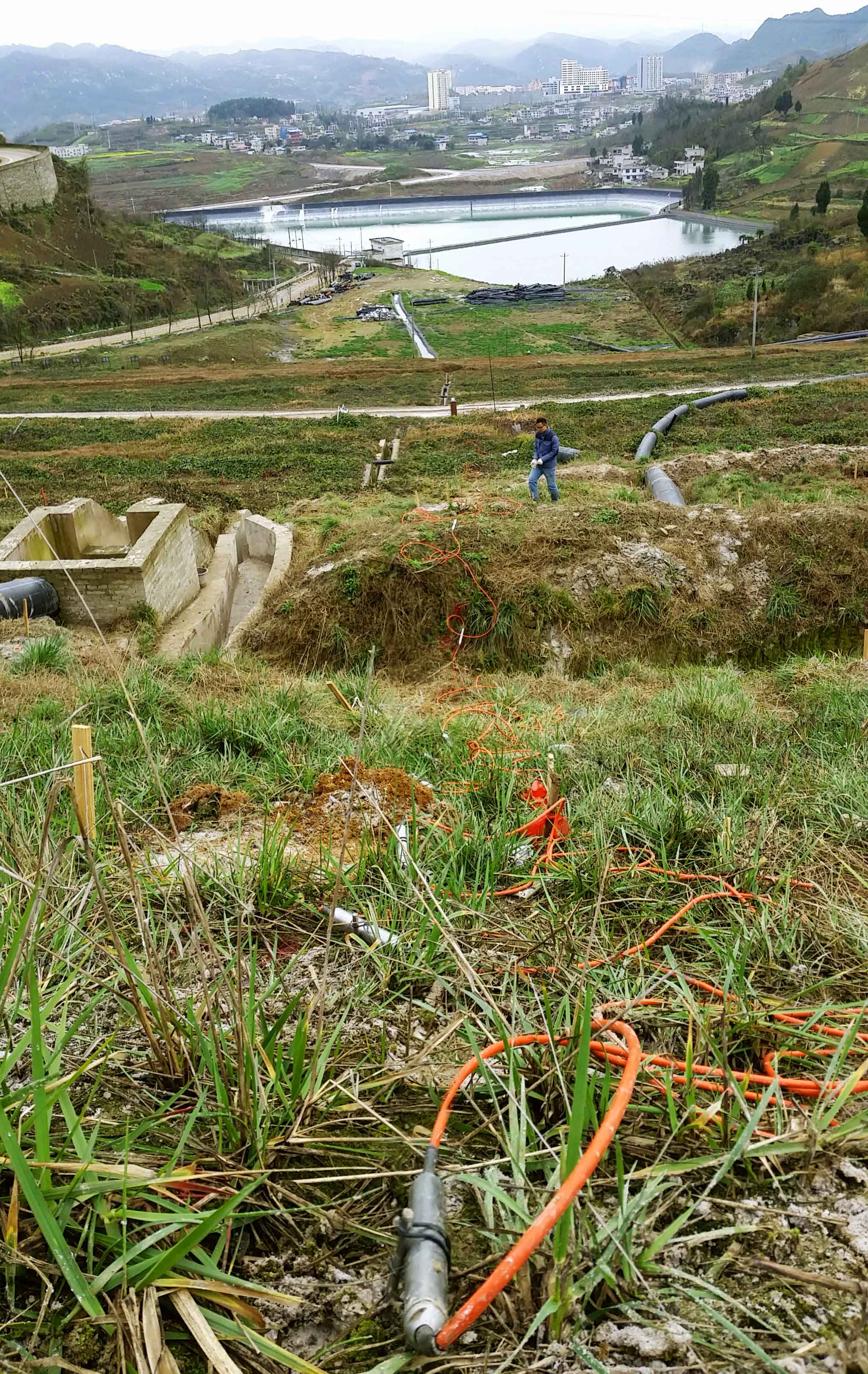 Quality control of dam for storage of phosphorus gypsum stack